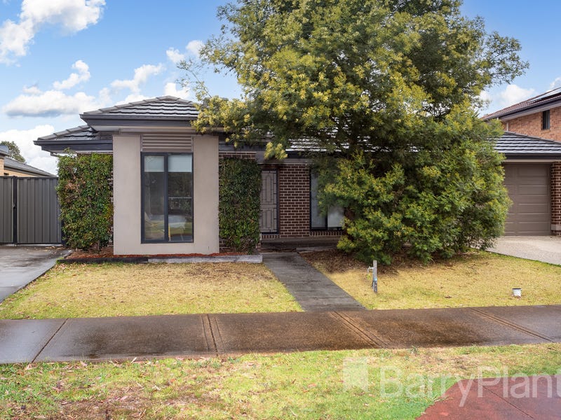 25 Kellerman Drive, Point Cook, VIC 3030 - realestate.com.au