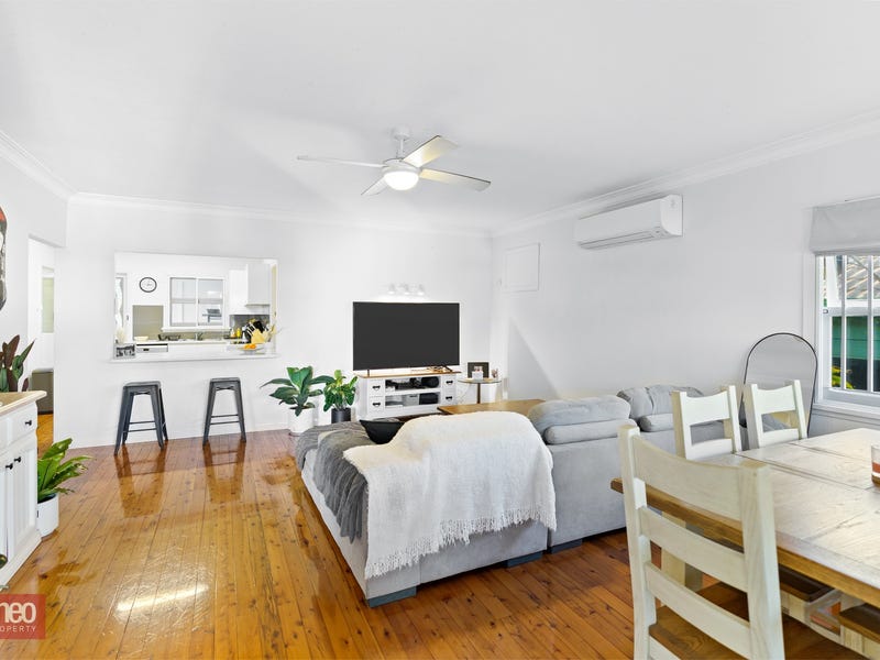 1/6 Wynflo Street, Labrador, Qld 4215 - Property Details