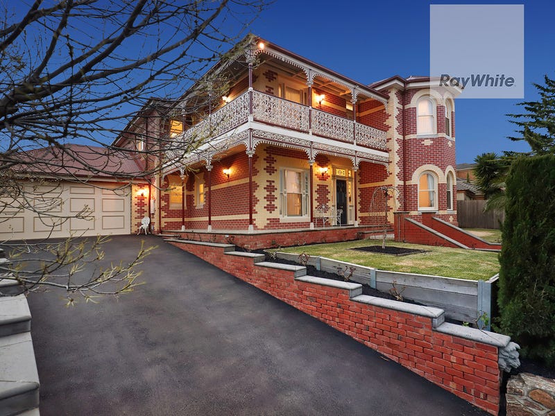 8 Arbroath Court, Greenvale, Vic 3059 - Property Details