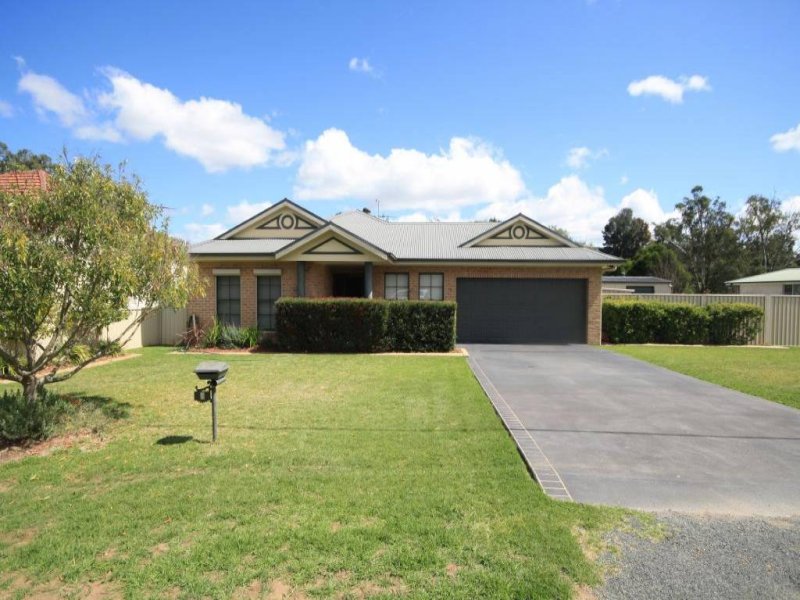 4 Hyde Street, Denman, NSW 2328 - realestate.com.au
