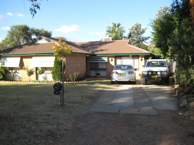 8 Clews Street, Dubbo, NSW 2830 - realestate.com.au