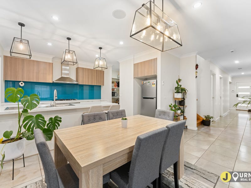 18 Abloom View, Mickleham, Vic 3064 - Property Details