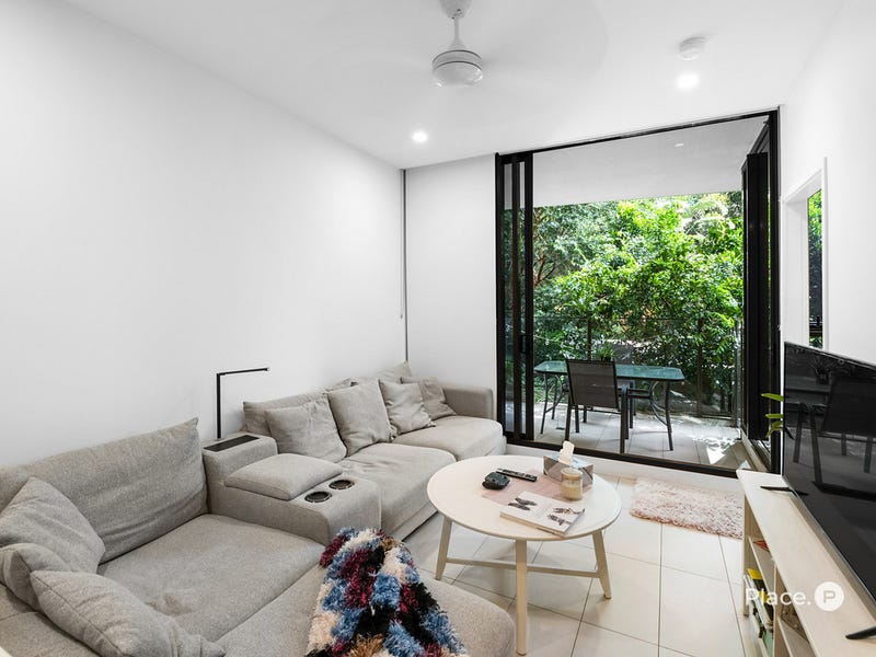 30408/24 Stratton Street, Newstead, Qld 4006 - Property Details