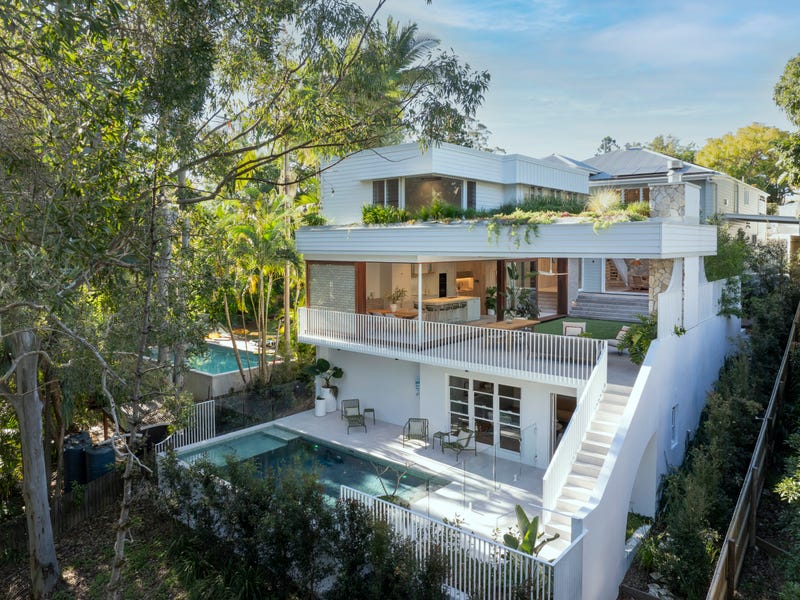 24 The Drive, Bardon, Qld 4065 - Property Details