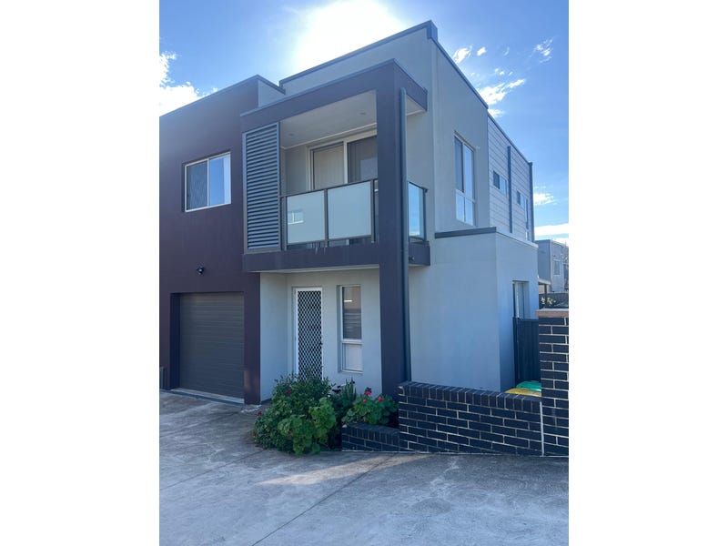 5/1 Lang Road, Casula, NSW 2170 - Property Details