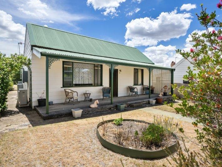51 Egan St, Cooma, NSW 2630 - Property Details