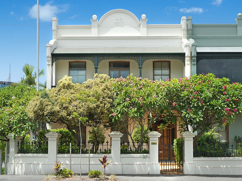 211 Gregory Terrace, Spring Hill, QLD 4000 - realestate.com.au