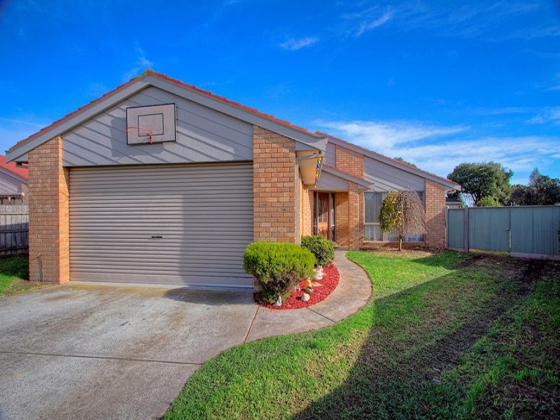 15 Katrina Close, Hallam, Vic 3803 - Property Details