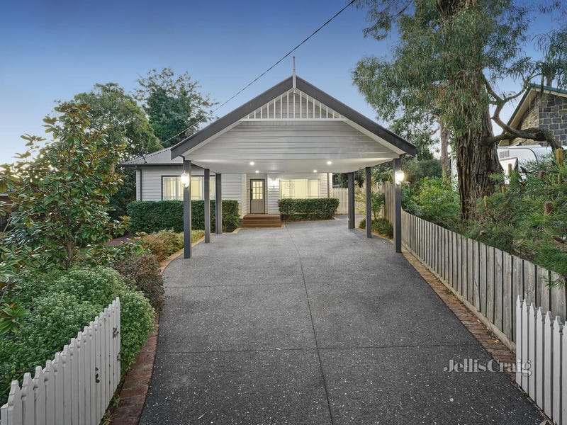 10 Savage Court, Nunawading, Vic 3131 - Property Details