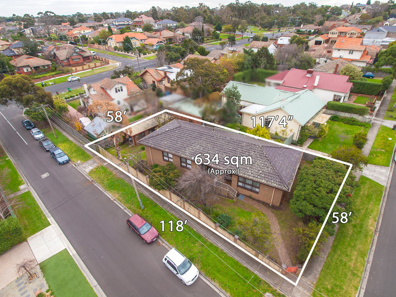 1 Woodvale Grove, Essendon, Vic 3040 - Property Details
