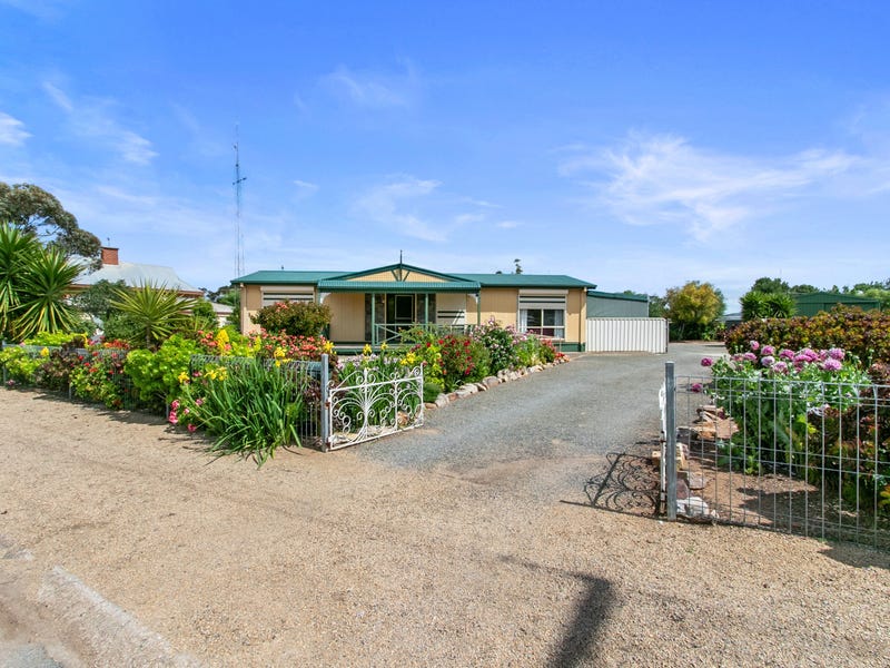 15 North Terrace, Snowtown, SA 5520 - Property Details