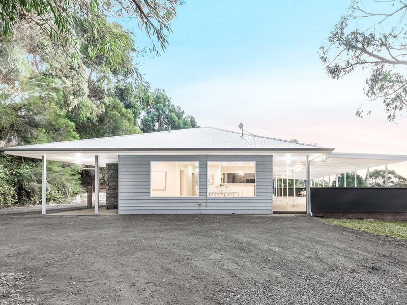 65 Quinns Road, Bushfield, Vic 3281 - Property Details