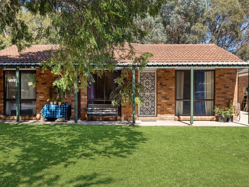 28 Bastow Circuit, Banks, ACT 2906 - Property Details