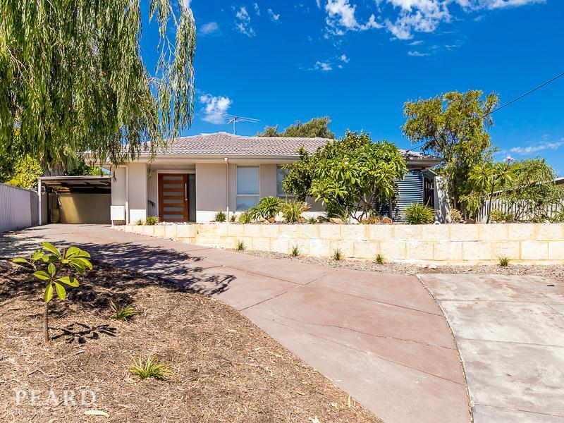 8 Hughes Court, Padbury, WA 6025 - Property Details