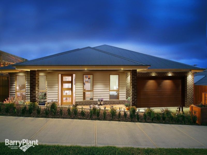 6 Kinkora Way, Pakenham, VIC 3810 - realestate.com.au