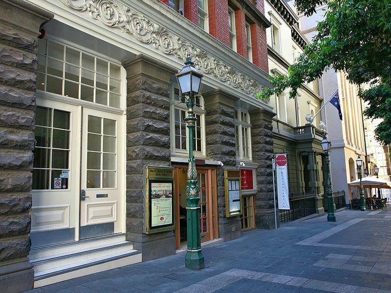 11/18 Bank Place, Melbourne, Vic 3000 - Property Details
