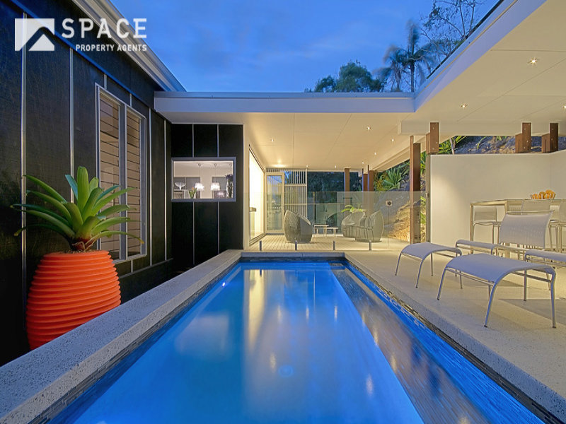 11 Baker Street, Newstead, Qld 4006 - Property Details