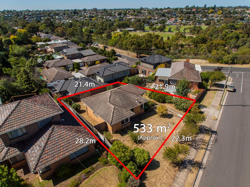 2 Vision Street, Strathmore, Vic 3041 - Property Details