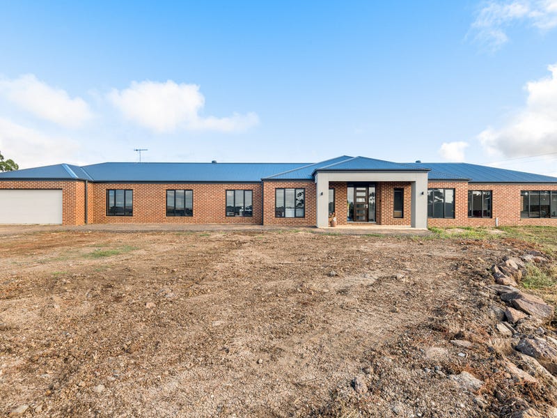 33 Herbert Way, Bannockburn, Vic 3331 - Property Details