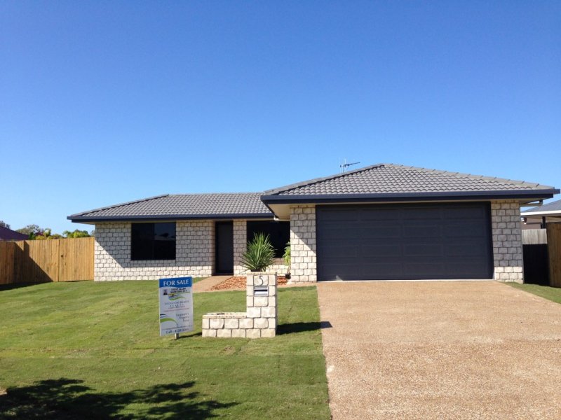 5 Beachside Court, Toogoom, Qld 4655 - Property Details