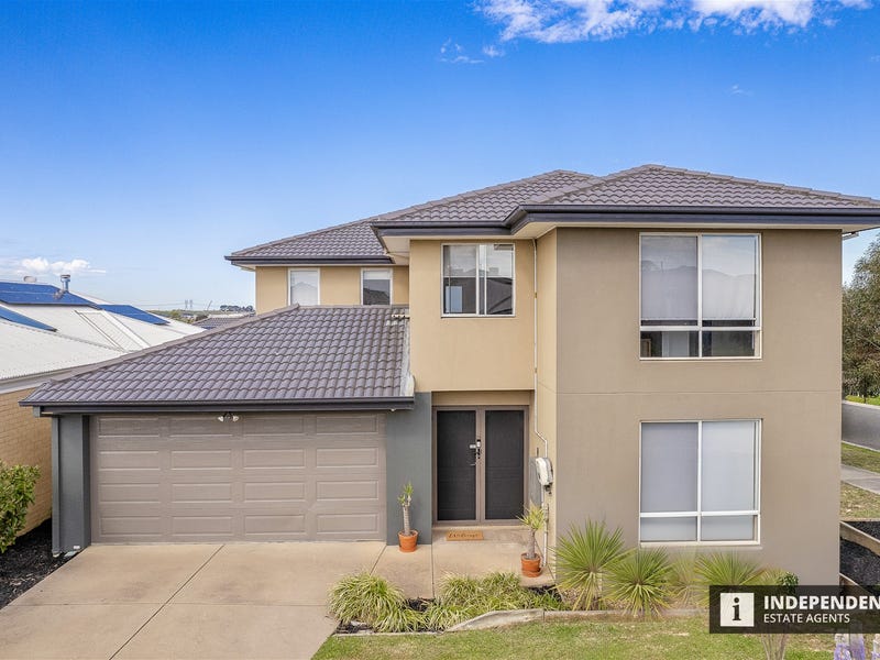 17 Sikes Road, Clyde North, VIC 3978 - realestate.com.au
