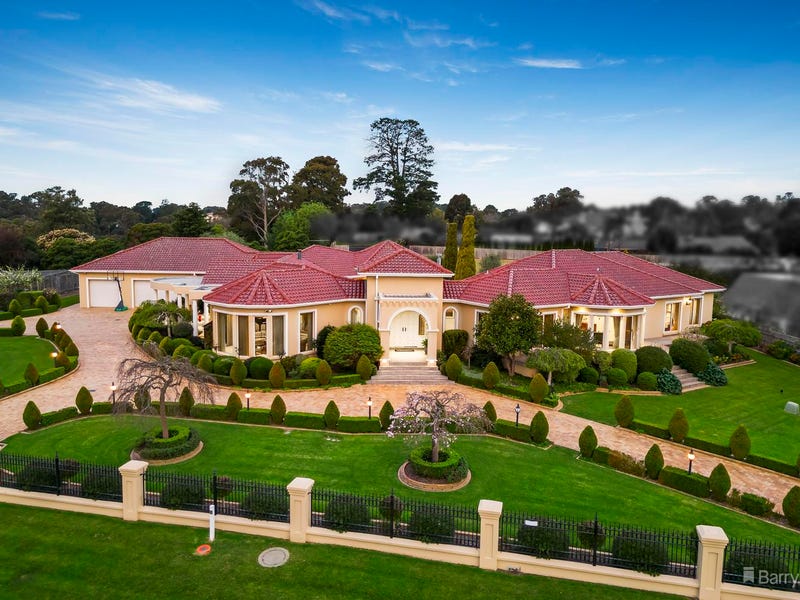 11 Read Street, Templestowe, Vic 3106 - Property Details