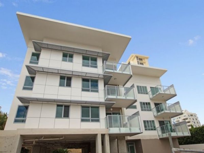 16/39 Frank Street, Labrador, QLD 4215 - realestate.com.au