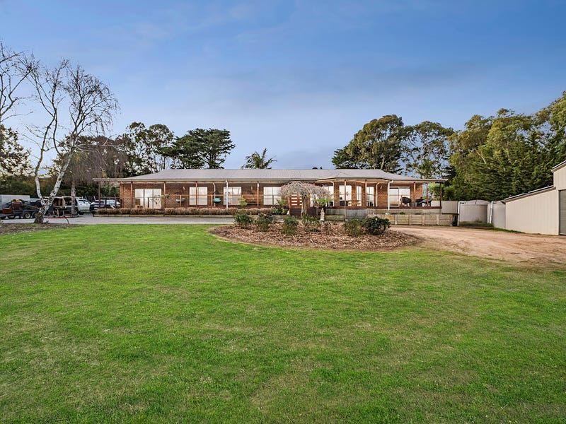 55 Billabong Drive, Monegeetta, Vic 3433 - House for Sale - realestate ...