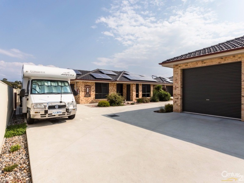 1/11A Middle Road, Devonport, Tas 7310 - Property Details