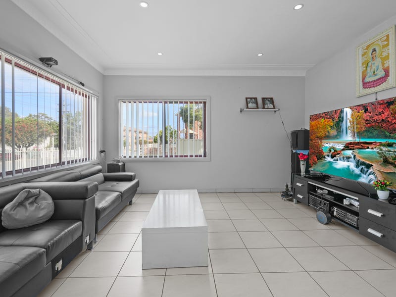 1 Hunter Street, Fairfield, NSW 2165 - Property Details