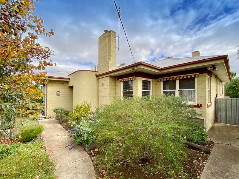 67 Raglan Street, Maryborough, Vic 3465 - Property Details