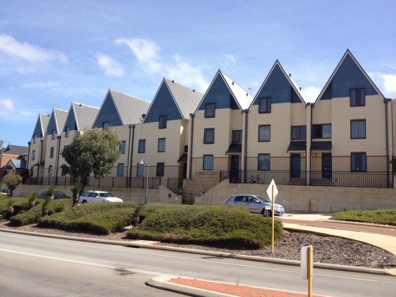 49 Lakeside Drive, Joondalup, WA 6027 - Property Details