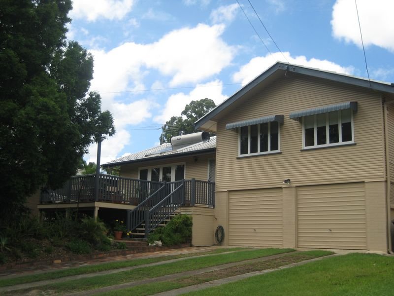 19 Ferrand Street, Tarragindi, Qld 4121 - Property Details