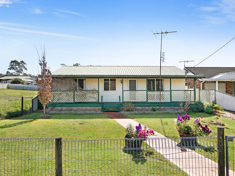 9 Armidale Street, Abermain, NSW 2326 - Property Details