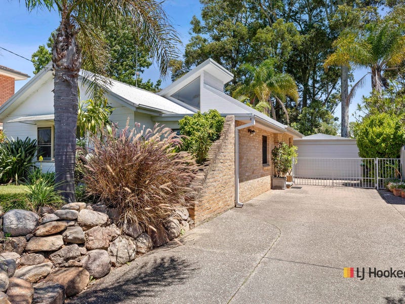 30 Ocean Road, Batehaven, NSW 2536 - Property Details