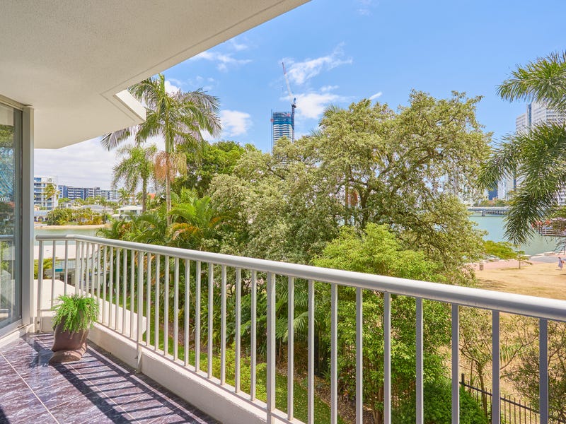 Real Estate & Property for Sale in Main Beach, QLD 4217 (+2 locations ...