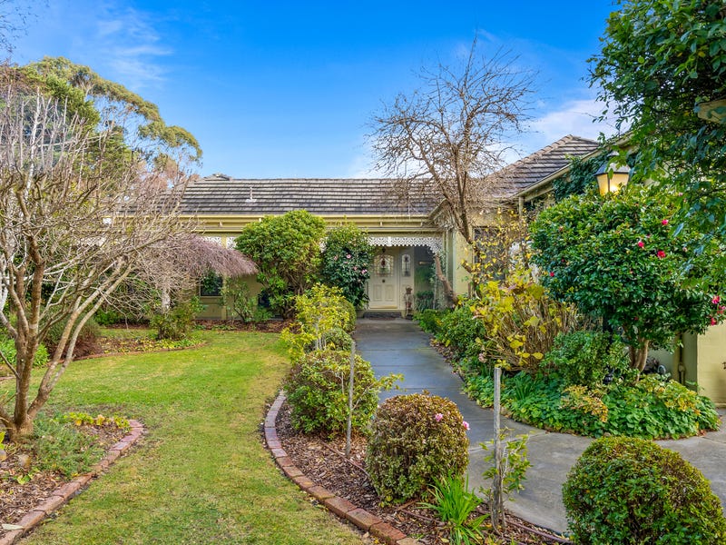 8 Mt Gisborne Road, Gisborne, Vic 3437 - House for Sale - realestate.com.au