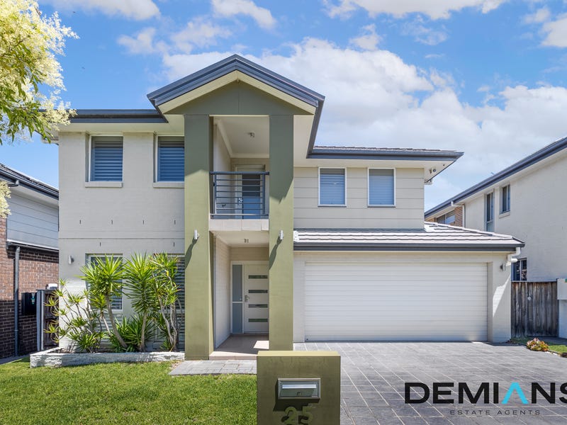 25 Travers Street, Moorebank, NSW 2170 - Property Details