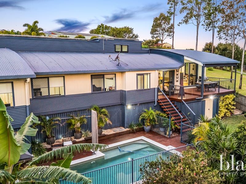 19 Hunter Circuit, Petrie, Qld 4502 - Property Details