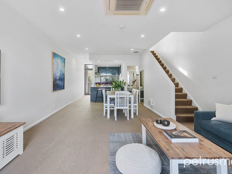 18/1 Collins Street, Hobart, Tas 7000 - Property Details