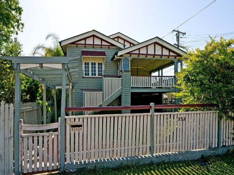 352 Hawthorne Road, Hawthorne, Qld 4171 - Property Details