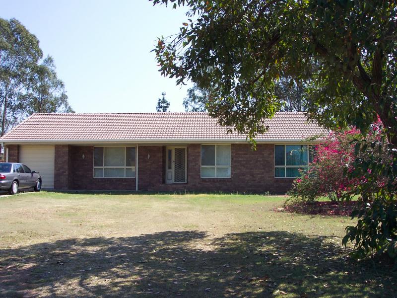 6 Bompa Road, Waterford West, QLD 4133 - realestate.com.au