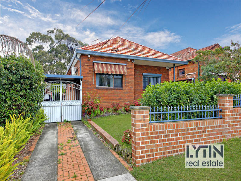 27 Booragul Street, Beverly Hills, NSW 2209