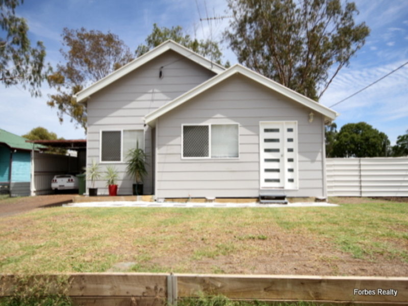 88 Orpen Street, Dalby, Qld 4405 - Property Details