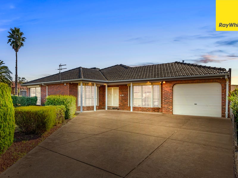 9 Bungarra Court, Kurunjang, Vic 3337 - Property Details