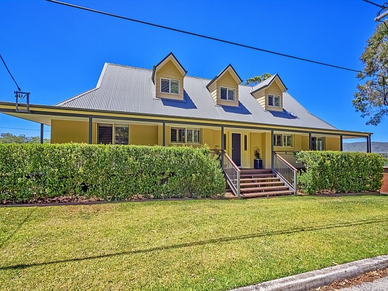 2 Digby Road, Springfield, NSW 2250 - realestate.com.au