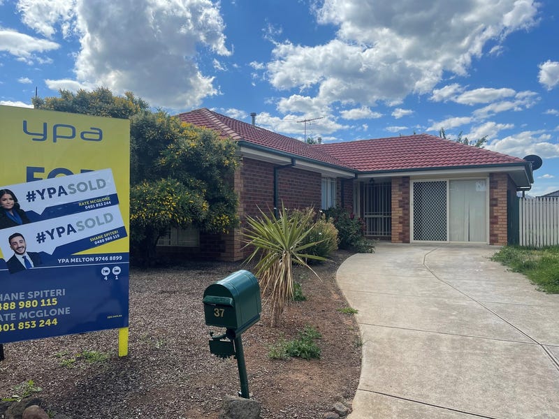 37 Kayla Way, Kurunjang, Vic 3337 - Property Details