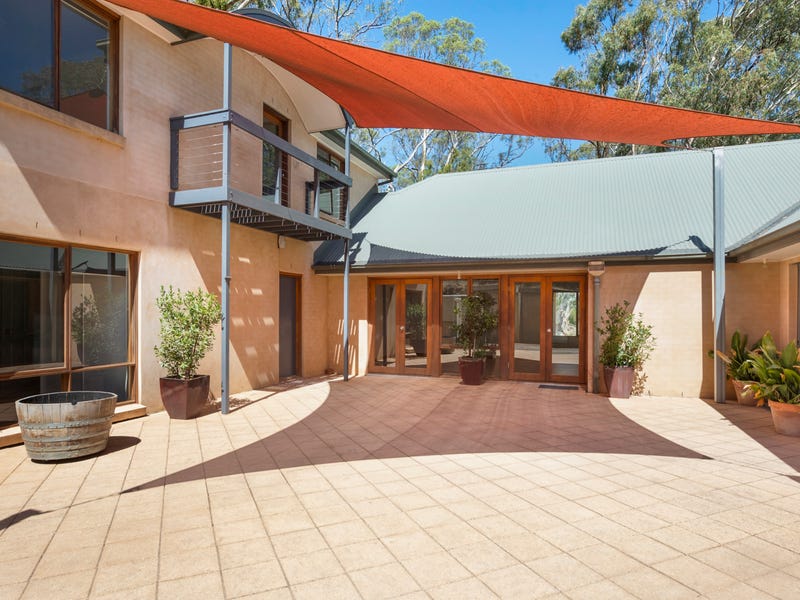 19 Quarry Road, Clare, SA 5453 - Property Details