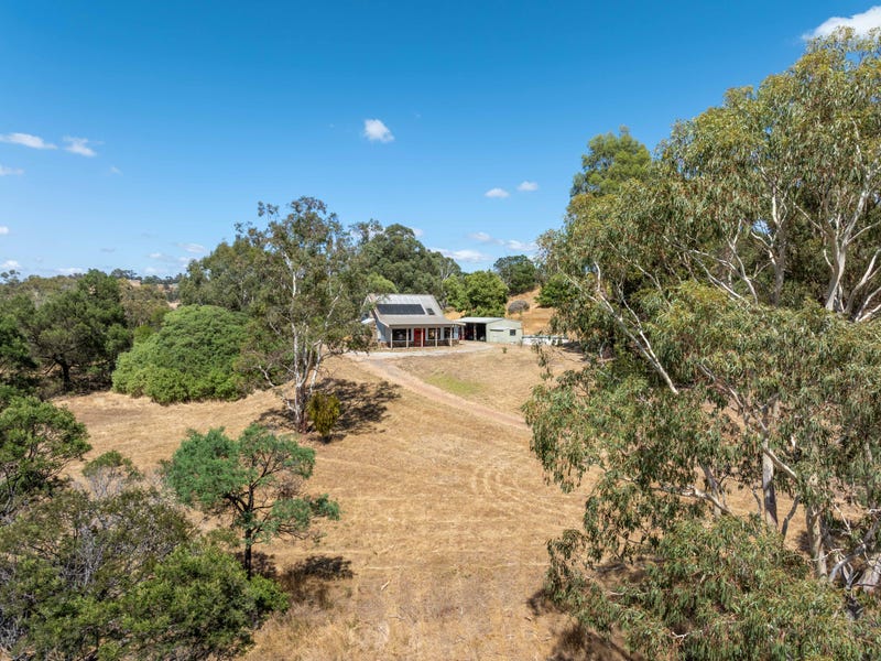 2230 Highlands Road, Highlands, Vic 3660 - Property Details