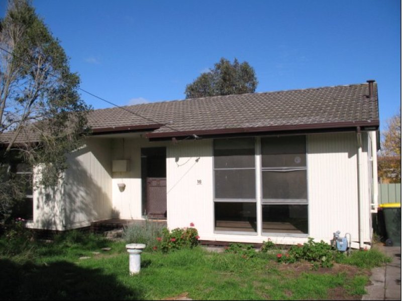 16 Marx Crescent, Ararat, Vic 3377 - Property Details